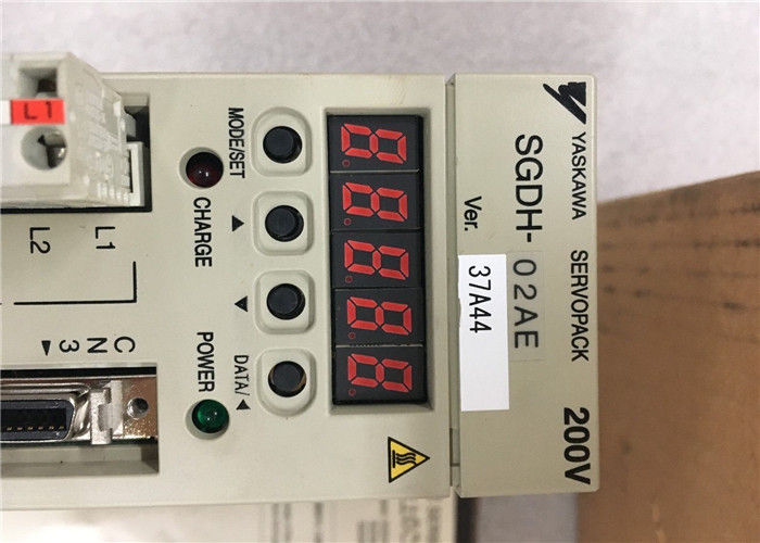 Yaskawa Sigma 2 (Σ-II Series) Servopack Industrial Servo Drives SGDH ...