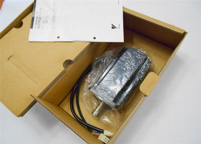 No Shaft Seal Cnc Router Servo Motor , Small Powerful Servo Motors SGM ...