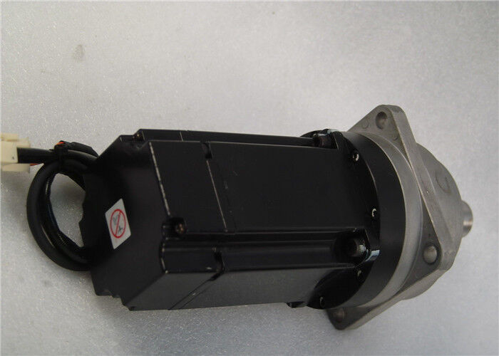 Yaskawa Industrial Servo Motor SGM-08A3G26 750W 200V 4.4A Single Phase Type