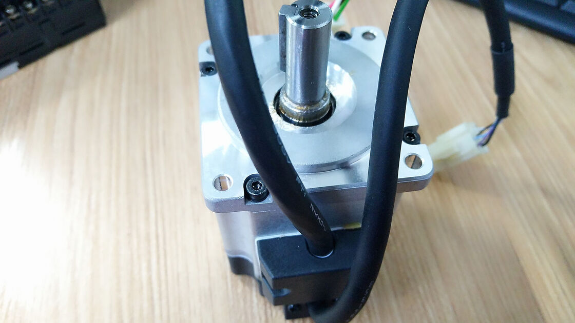 Industrial Servo Motor R88M-G20030L-BS2 Between power supply/power line ...