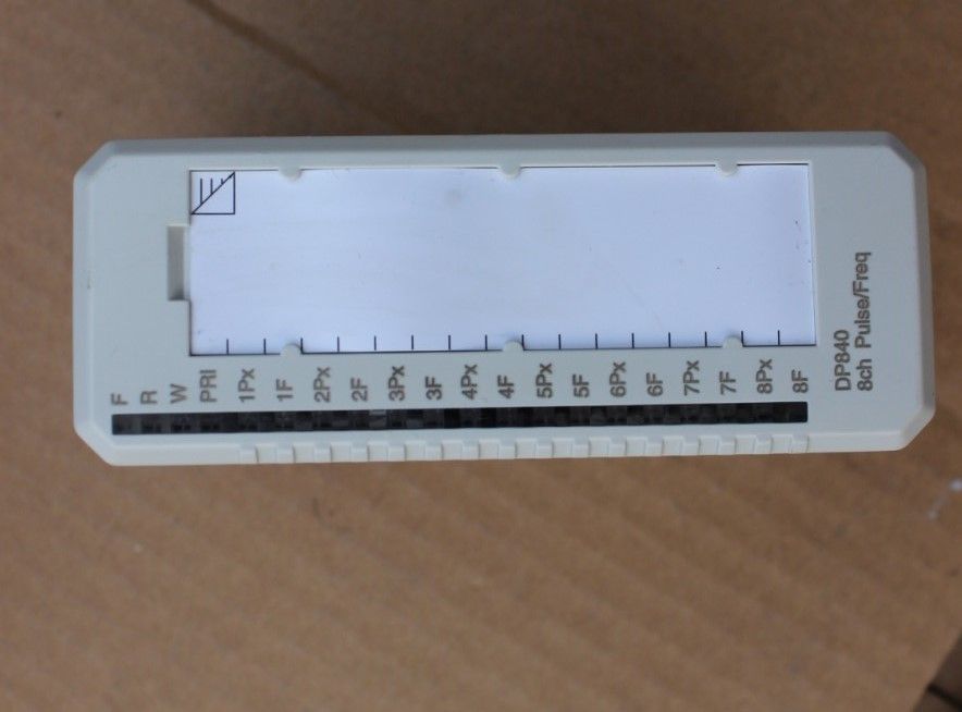 ABB S800 I/O Module 3BSE028926R1 Digital Output Module DP840 NEW IN BOX 24V