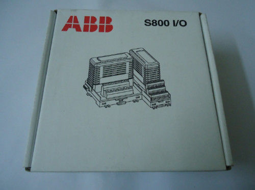 ABB S800 I/O Module 3BSE028926R1 Digital Output Module DP840 NEW IN BOX 24V