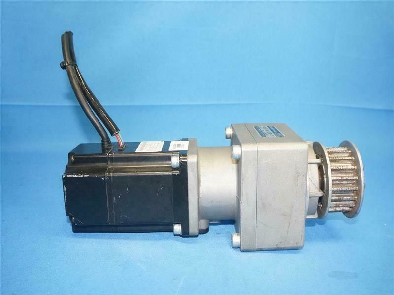 Yaskawa Eelectric 100W 200V AC Servo Motor SGM-02A312-Y1 Industrial ...
