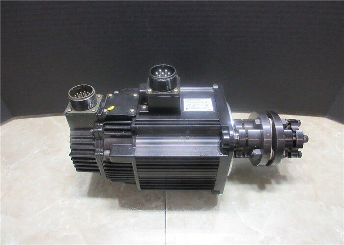 Yaskawa New AC Servo Motor Industrial Servo Motor 7.1A 850W SGMG-09A2AAB