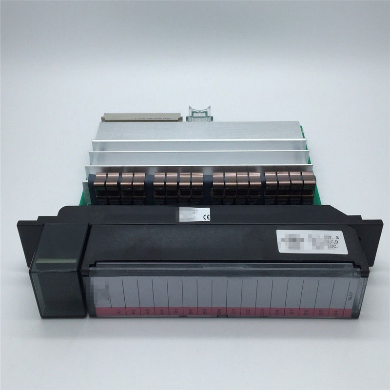 15 Bit Voltage, 15 Channel IC200ALG263 GE VersaMax Analog Input Module