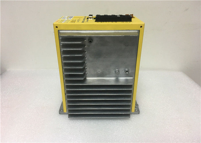 Fanuc Beta AC Servo Amplifier A06B-6093-H152 MDL SVU-20, I/O LINK