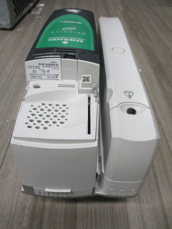 SP2201 EMERSON Control Techniques Unidrive SP Without Keypad 230 VAC