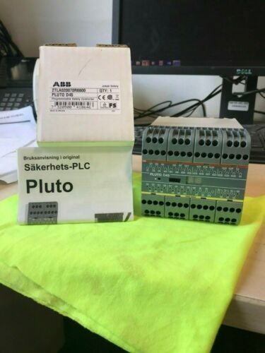 Pluto D45 2TLA020070R6600 ABB Safety PLC WITH Bus Analog Inputs 45 I/O 8 Combined