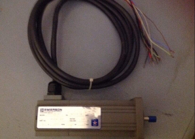 Emerson 960105-06 SERVO MOTOR 240 VAC 3 AMP 0.47 HP 0.35 KW 5000 RPM ...
