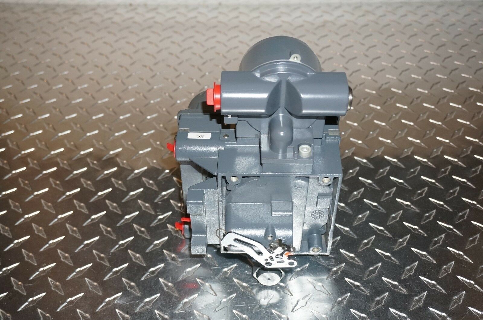 DVC6030 1/4 TURN ACTUATOR 4-20 Servo Motor New In Original Box
